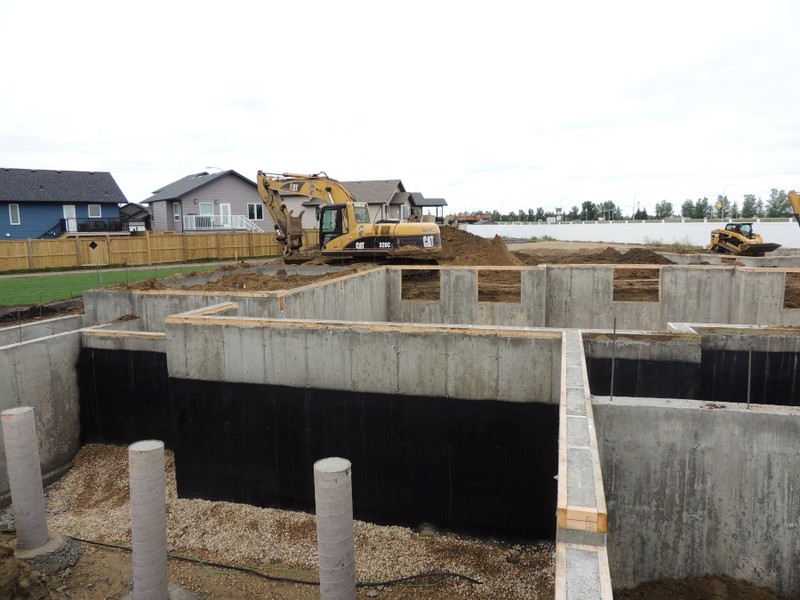 Residential Foundations - Tar-ific Construction Ltd. / Cencon Concrete Inc.